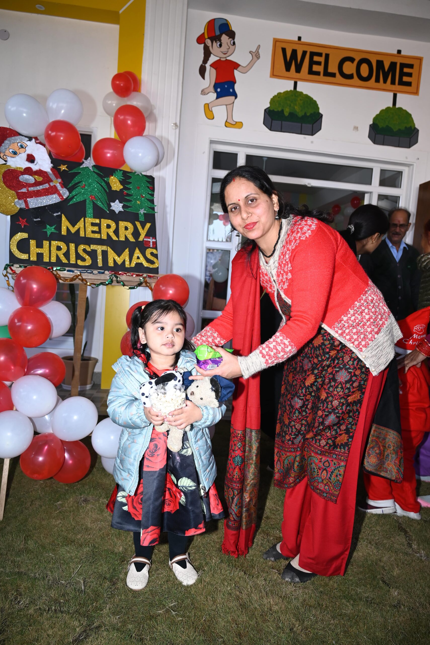 Home - Monal International School